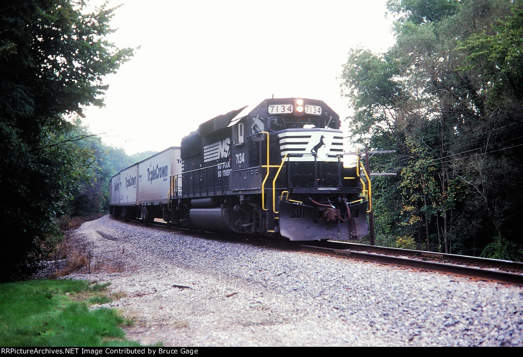 NS 7134